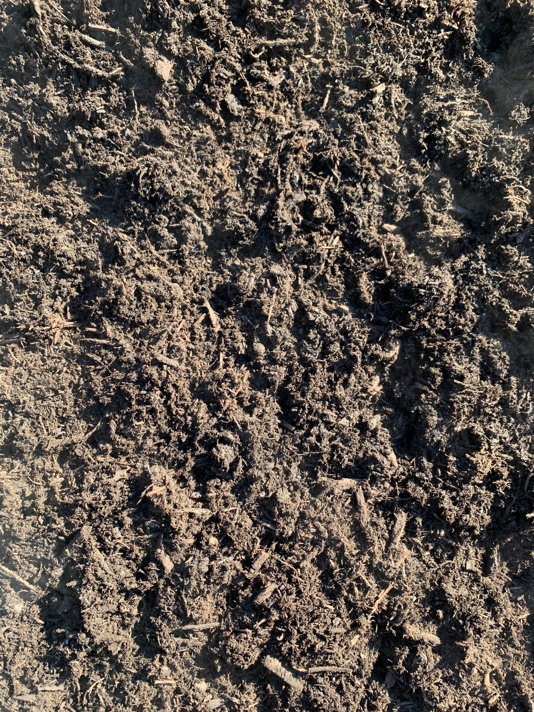 Soil, Mulch and Manure – Bricks n Blocks